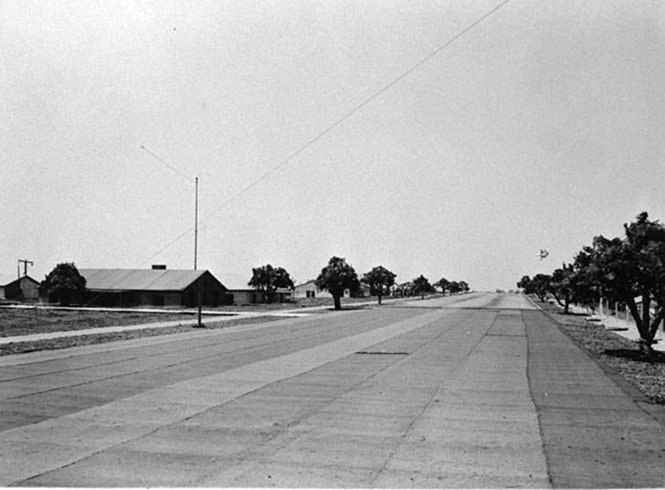 How The Military Hid The Lockheed Burbank Aircraft Plant | Amusing Planet